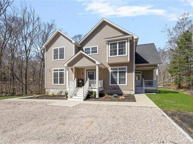 4 bedroom, North Kingstown RI 02852 102157112