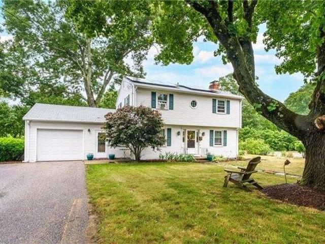 4 bedroom, North Kingstown RI 02852 103929899