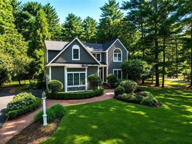 4 bedroom, North Kingstown RI 02852 105080967