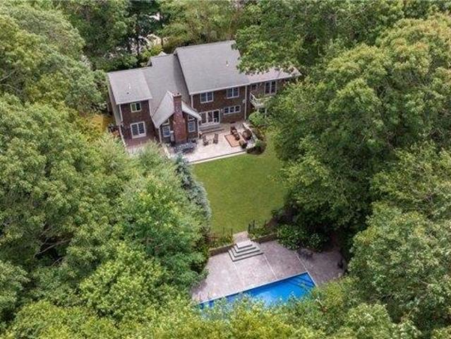 4 bedroom, North Kingstown RI 02874 102313769