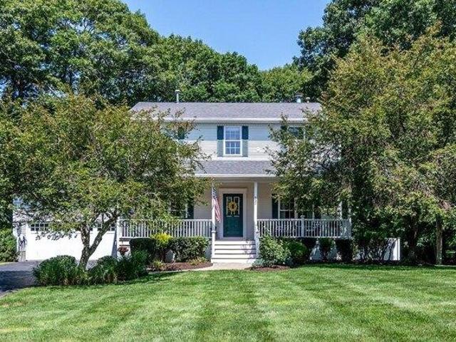 4 bedroom, North Kingstown RI 02874 105092458