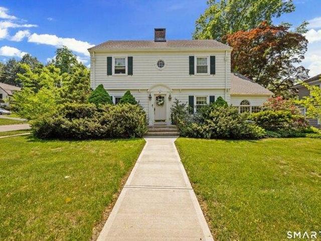 4 bedroom, North Haven CT 06473 104651975