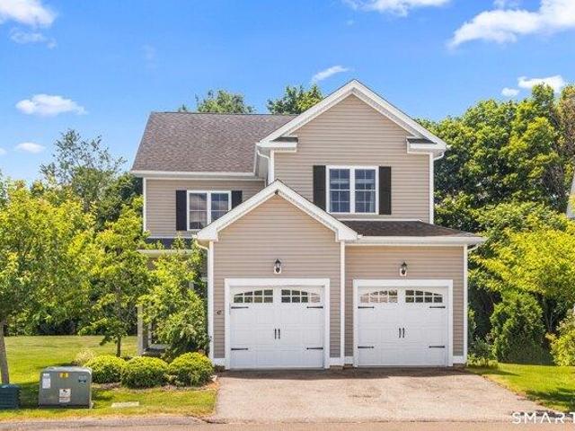 4 bedroom, North Haven CT 06473 104760388