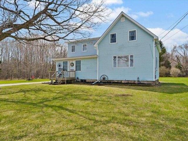 4 bedroom, North Hero VT 05474 LS101627993