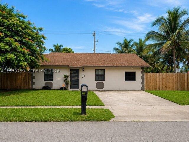 4 bedroom, North Lauderdale FL 33068 104903148