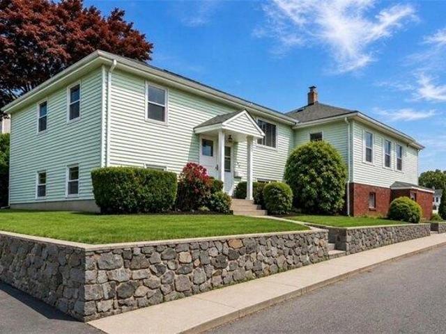 4 bedroom, North Providence RI 02904 105109150