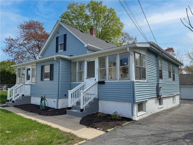 4 bedroom, North Providence RI 02904 LS102121773