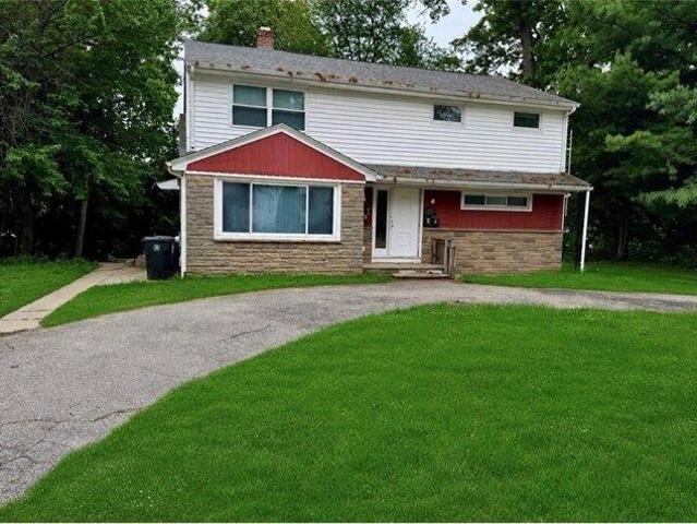 4 bedroom, North Providence RI 02911 104296894