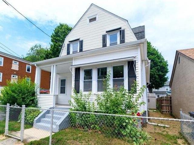 4 bedroom, North Providence RI 02911 104298431
