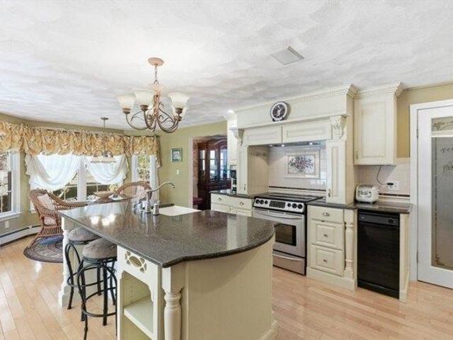 4 bedroom, North Reading MA 01864 104604915
