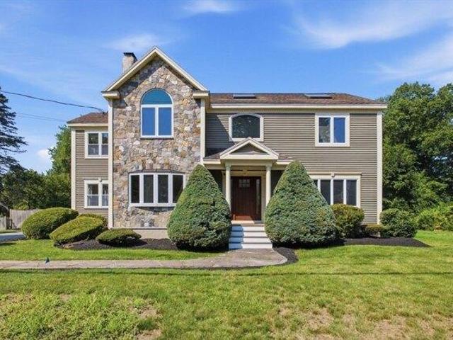 4 bedroom, North Reading MA 01864 105041176