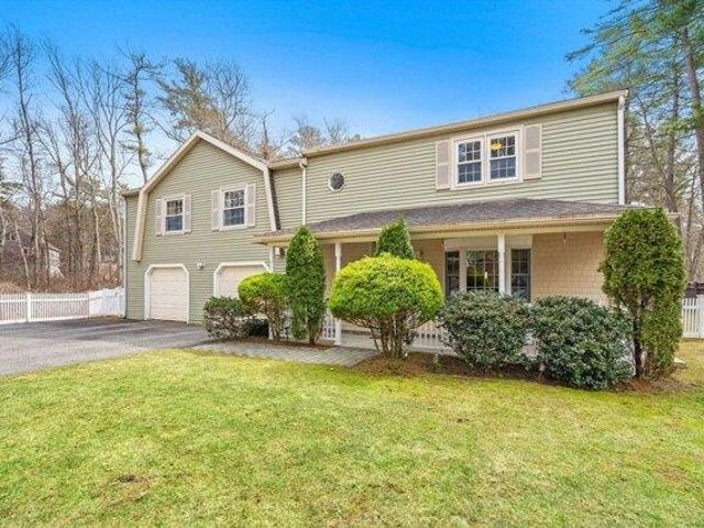 4 bedroom, North Reading MA 01864 LS102827858