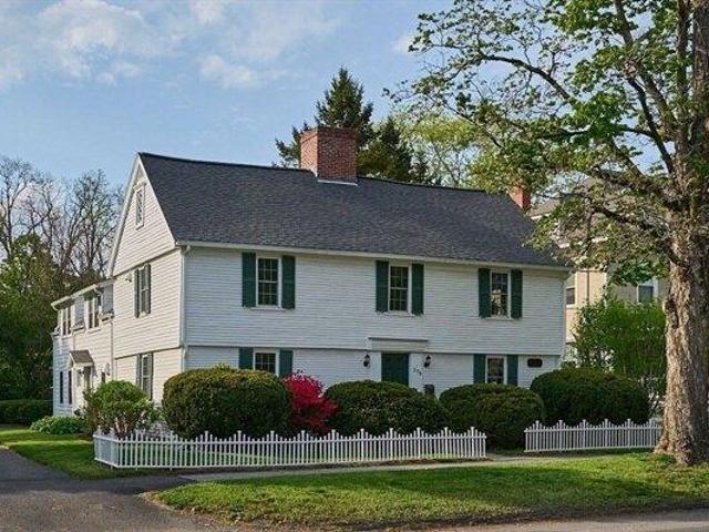 4 bedroom, Northampton MA 01060 102447352