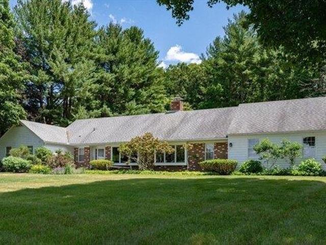4 bedroom, Northampton MA 01062 104759630