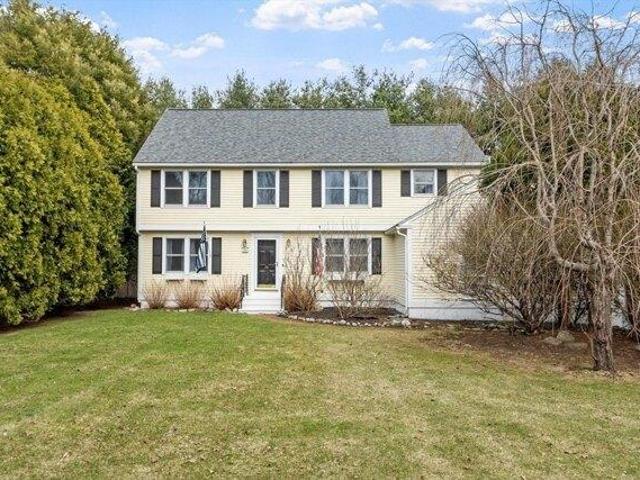 4 bedroom, Northborough MA 01532 102528380