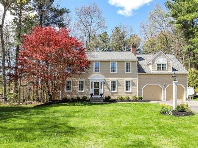 4 bedroom, Northborough MA 01532 104010126
