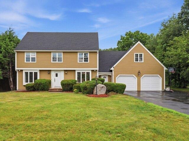 4 bedroom, Northborough MA 01532 104607148