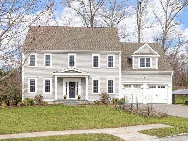 4 bedroom, Northbridge MA 01534 LS102121830