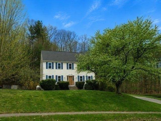 4 bedroom, Northbridge MA 01588 105061636