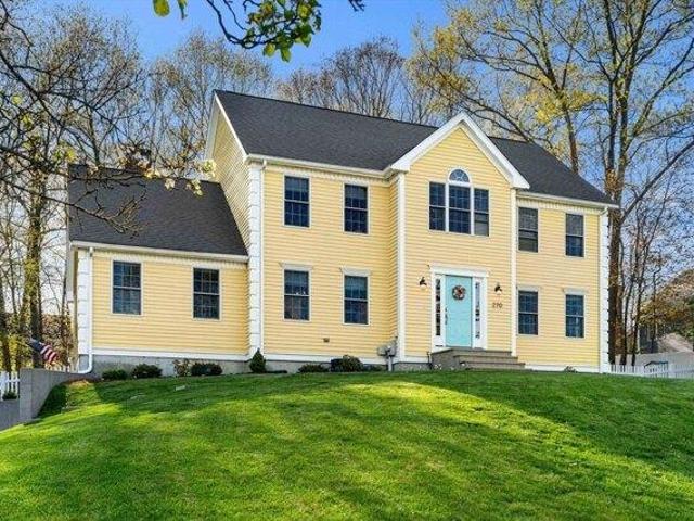 4 bedroom, Northbridge MA 01588 102409452