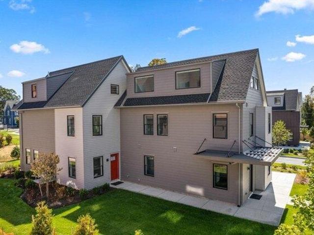 4 bedroom, Natick MA 01760 102411672