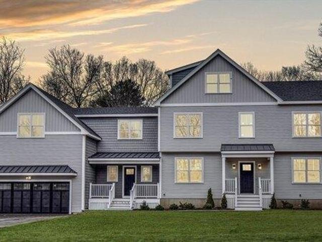 4 bedroom, Natick MA 01760 103548375