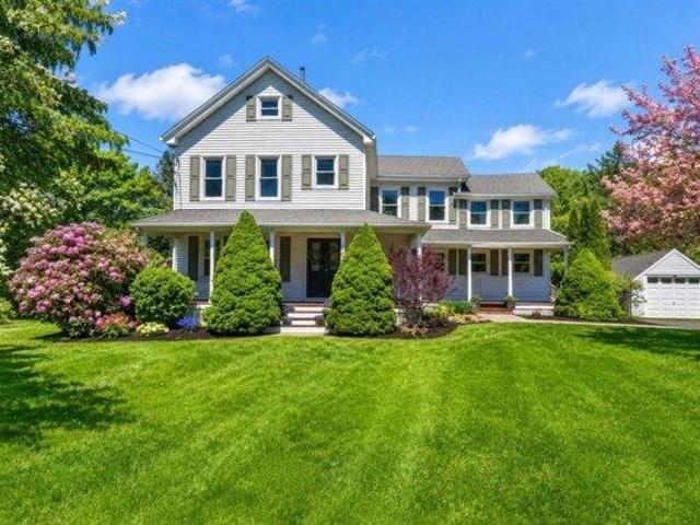 4 bedroom, Natick MA 01760 103774080