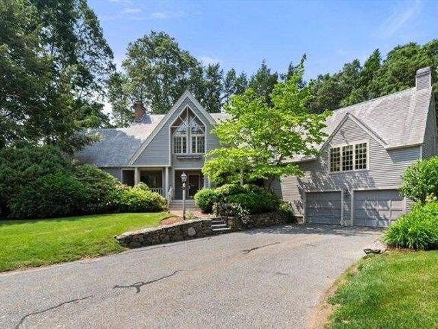 4 bedroom, Natick MA 01760 103849136