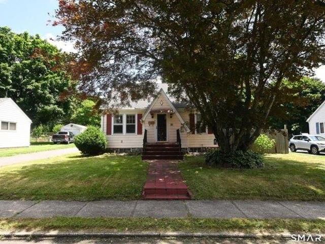 4 bedroom, Naugatuck CT 06770 104720994