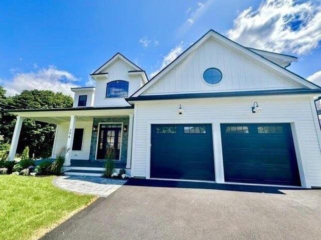 4 bedroom, Nahant MA 01908 105082082