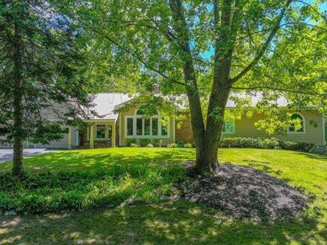 4 bedroom, Naples ME 04055 LS103097933