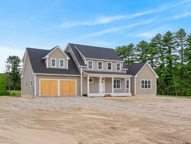 4 bedroom, Naples ME 04055 104008069