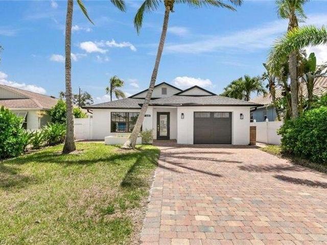 4 bedroom, Naples FL 34108 88564856