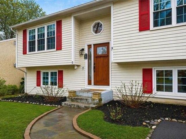 4 bedroom, Narragansett RI 02874 LS103127993