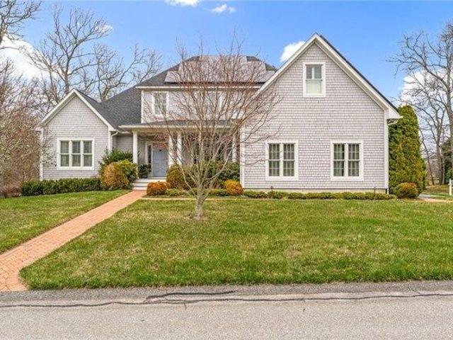 4 bedroom, Narragansett RI 02882 103034699