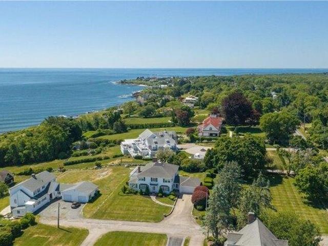 4 bedroom, Narragansett RI 02882 104605479
