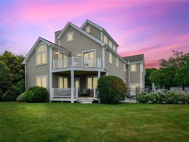 4 bedroom, Narragansett RI 02882 104790595