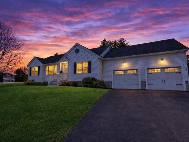 4 bedroom, Nashua NH 03064 LS102823060
