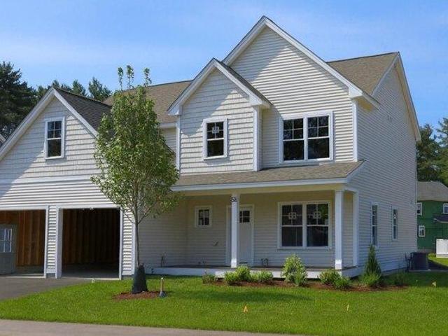 4 bedroom, Nashua NH 03062 104374659