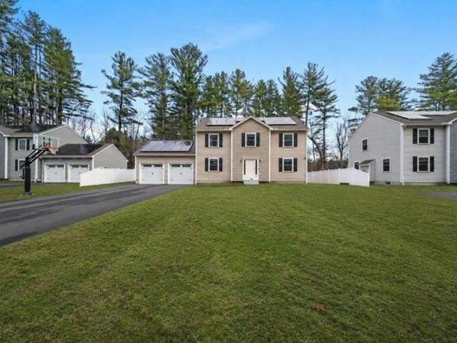 4 bedroom, Nashua NH 03062 104442933