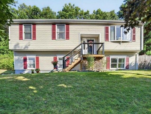 4 bedroom, Nashua NH 03062 104405859