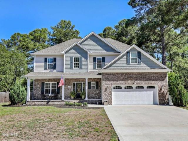4 bedroom, NC NC 102553546