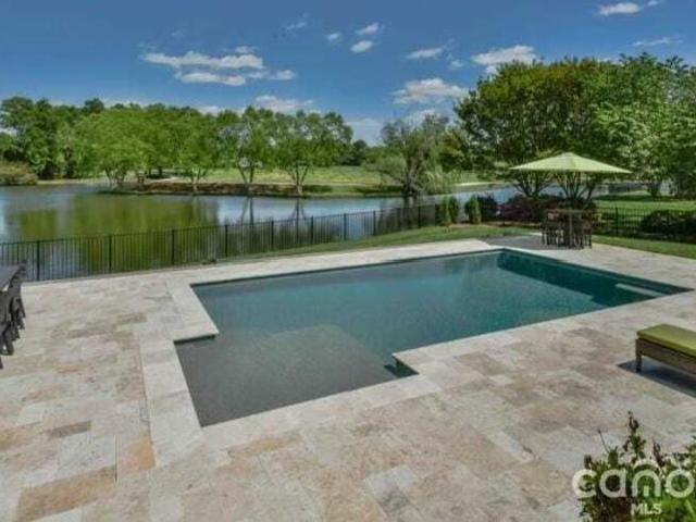 4 bedroom, NC NC 28277 LS101914558
