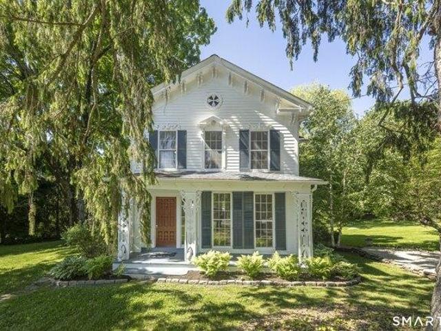 4 bedroom, New Milford CT 06776 104191537