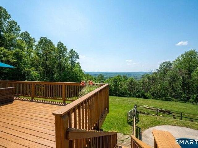 4 bedroom, New Milford CT 06776 104571816