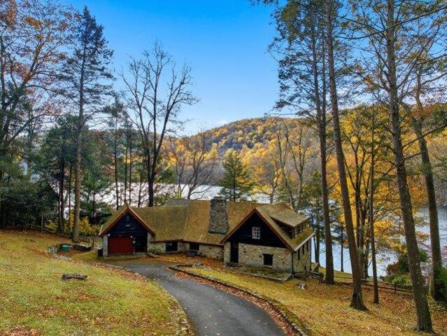 4 bedroom, New Milford CT 06776 102595146