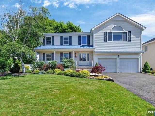 4 bedroom, New Milford NJ 07646 104569016