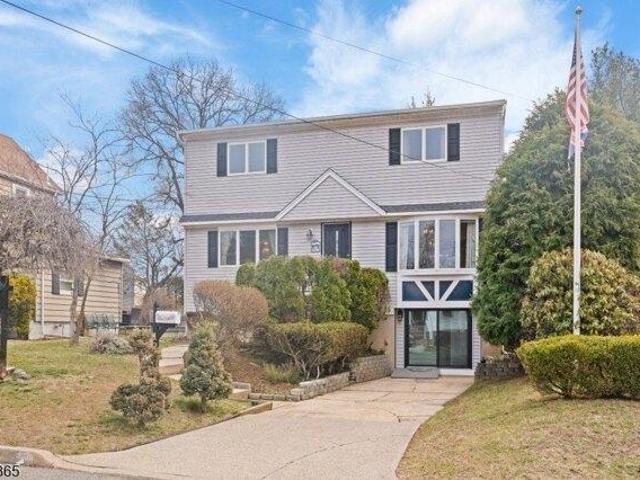 4 bedroom, New Milford NJ 07646 102586220