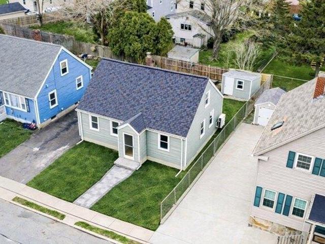 4 bedroom, New Bedford MA 02740 102409991