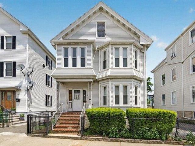 4 bedroom, New Bedford MA 02740 103434040